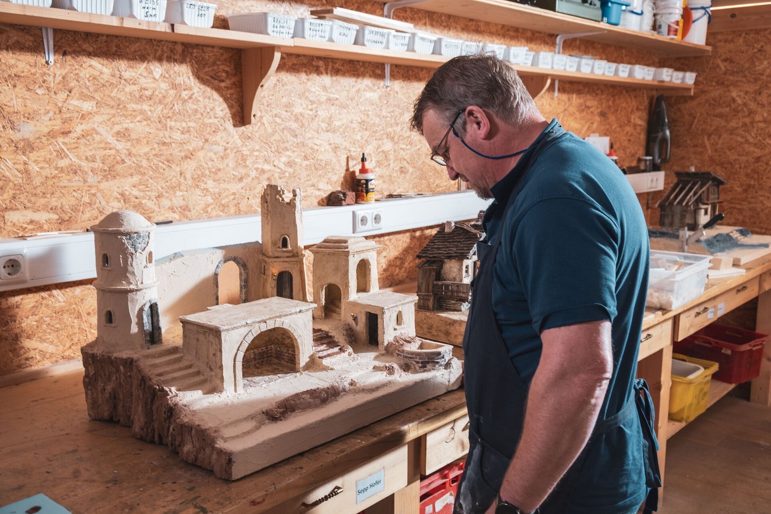 #LocalHeroes | Master cot maker Markus - A craft that tells stories